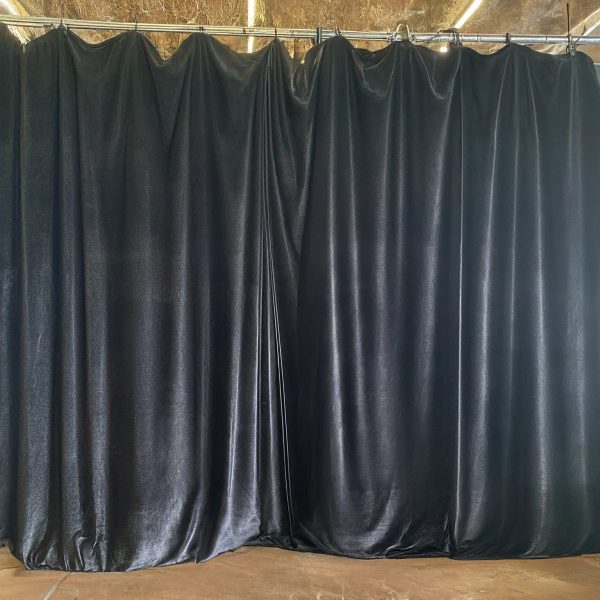 How To Create A Theatrical Stage Backdrop With Pipe And Drape | Canvas ETC